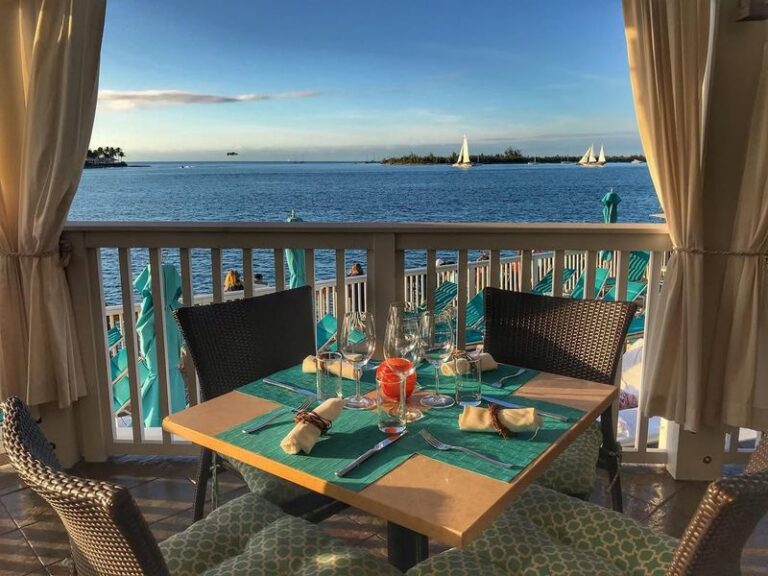 11 Best Waterfront Restaurants in Key West, According to a Local Floridian