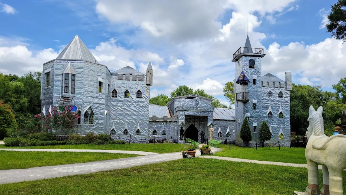 Step Inside the Hand-Built Florida Castle That Feels Like an Artist’s ...