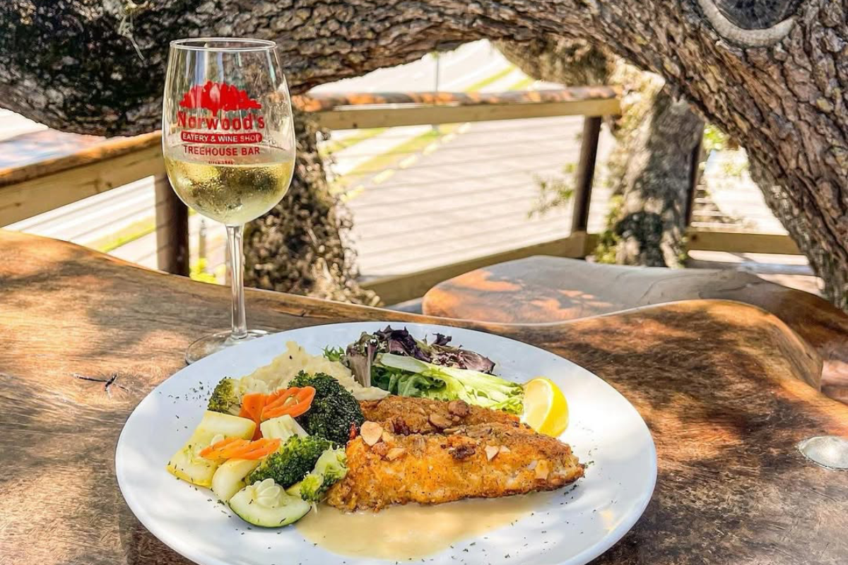 Step Inside the Hand-Built Florida Castle That Feels Like an Artist’s Dreamworld