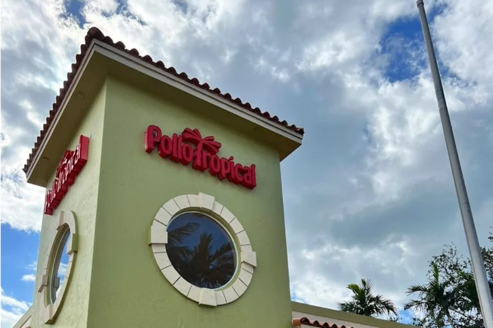 The Chain Restaurants Florida Loves Most—Ranked by Hype