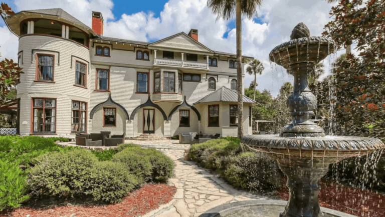 8 Victorian Buildings That Add Old-World Charm to Florida Cities