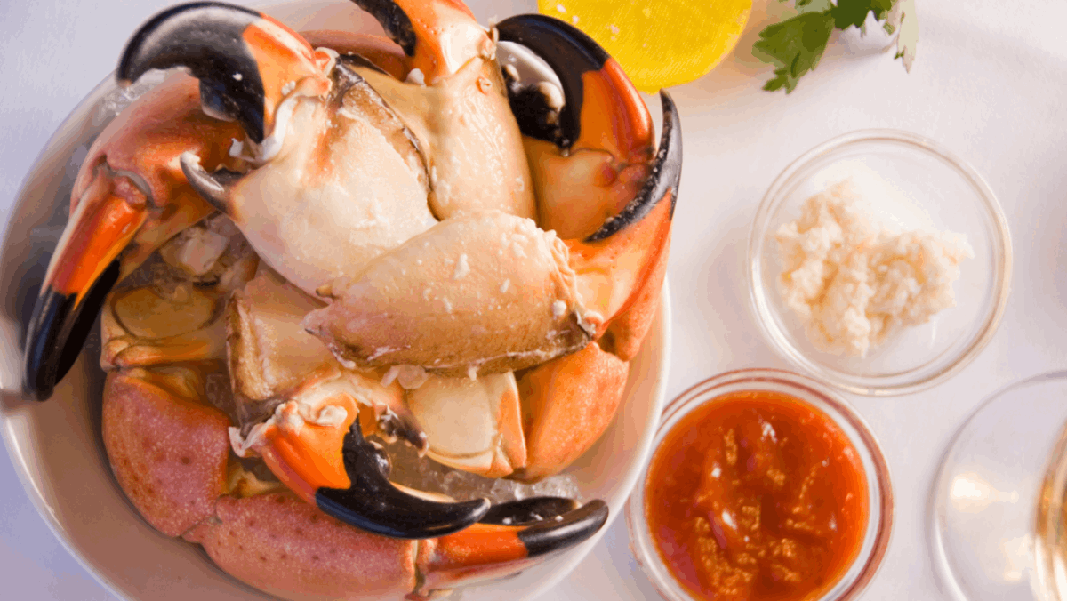 Stone Crab Season Is Here—These 7 Coastal Spots Serve the Best Claws in ...